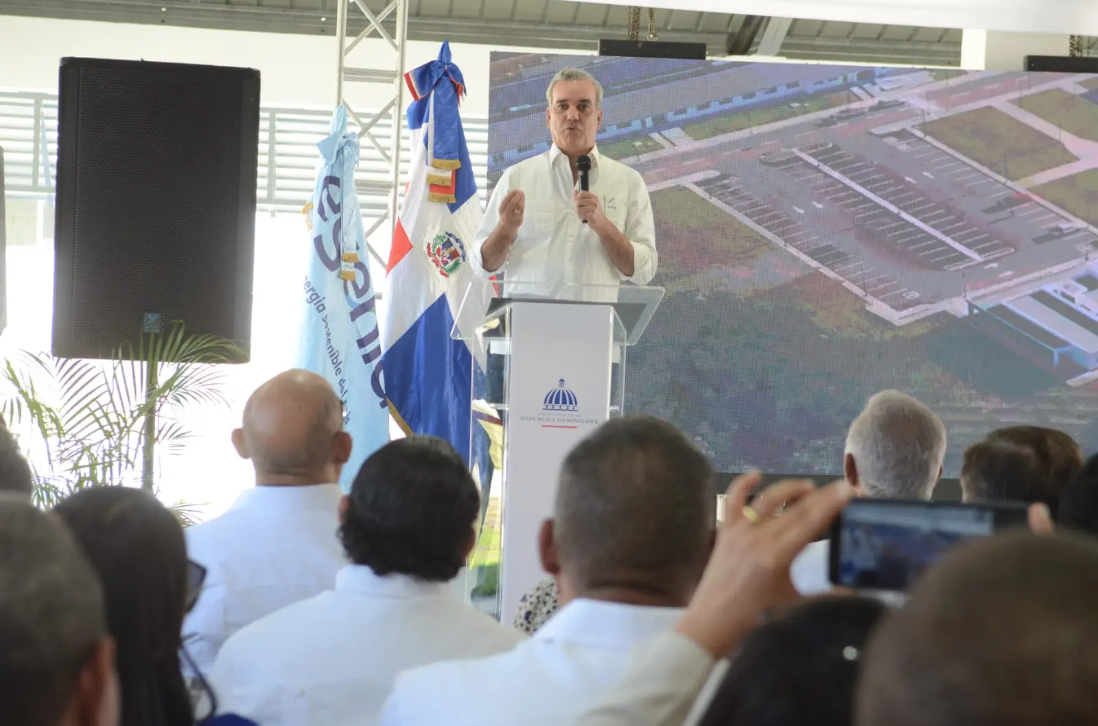Abinader inaugura recinto de la Universidad ISA en Bohechio, San Juan