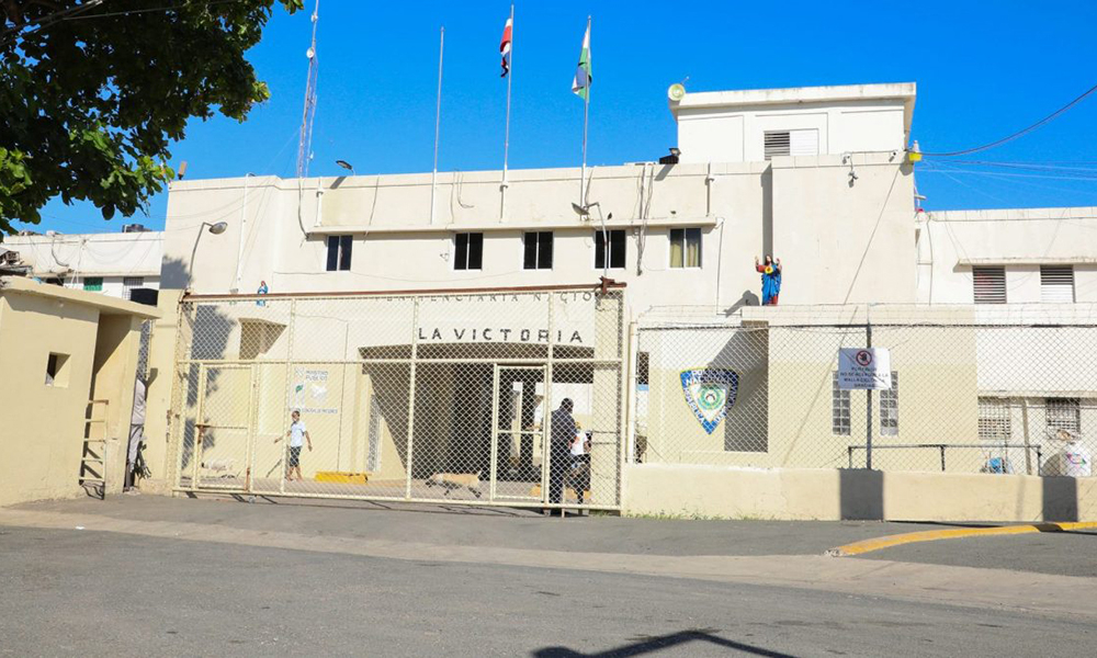 Piden suspender las autoridades de la cárcel de La Victoria - Periódico ...