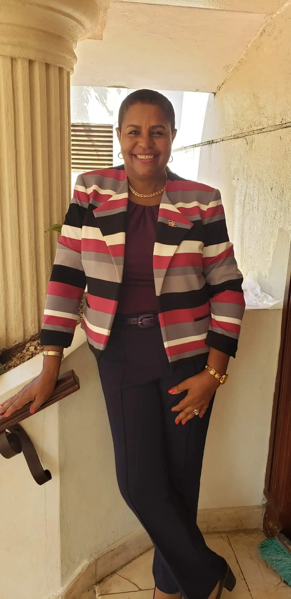 Exgobernadora del PRM en Samaná, Elsa de León, anuncia su apoyo a ...