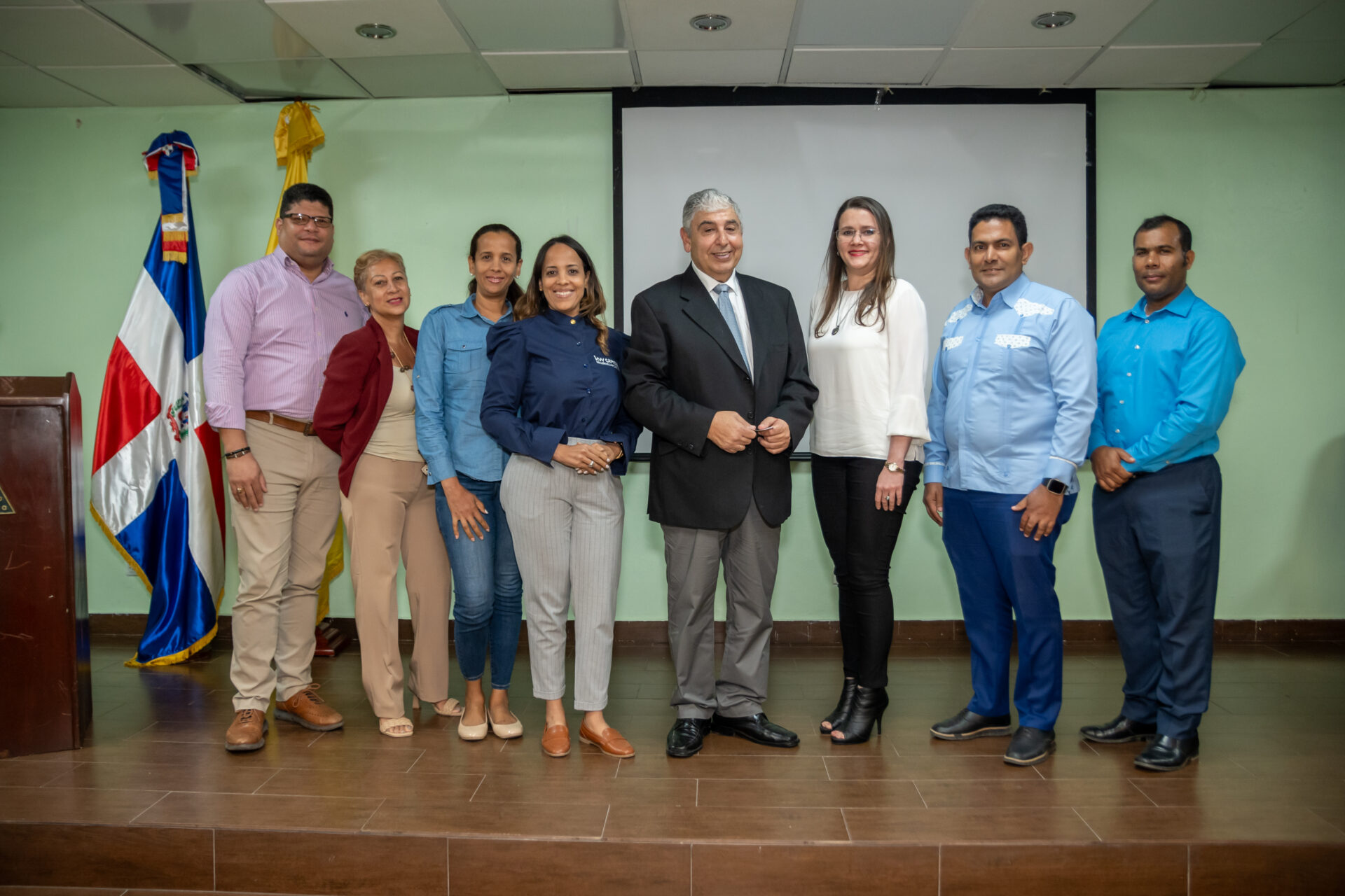 Fundación Gnosis realiza conferencia “Las causas holísticas de las ...