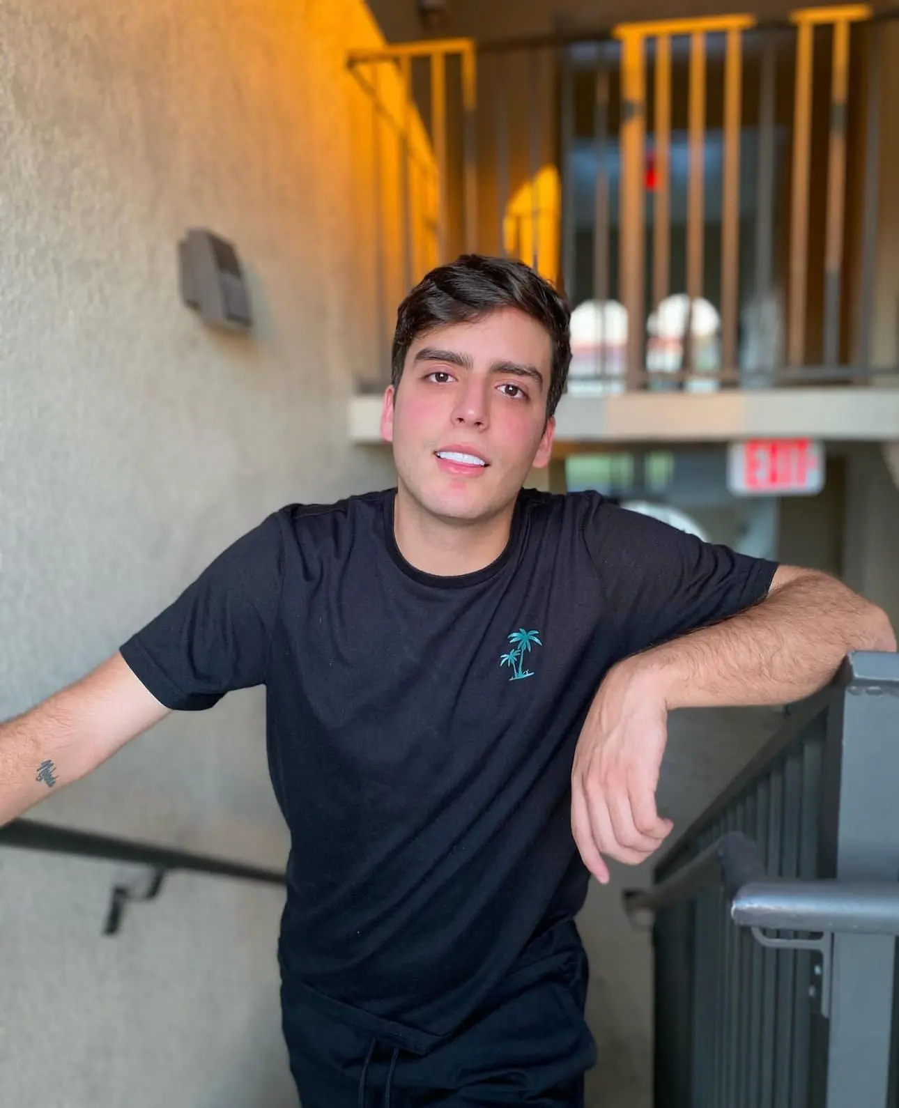 De Carcajadas a Icono Cultural: César Ruiz, el innovador de TikTok