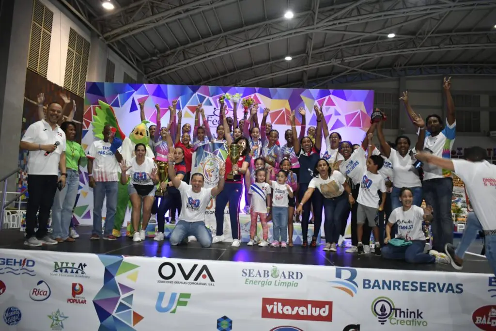 TKGA barre con las dos súper copas nacional clubes de gimnasia