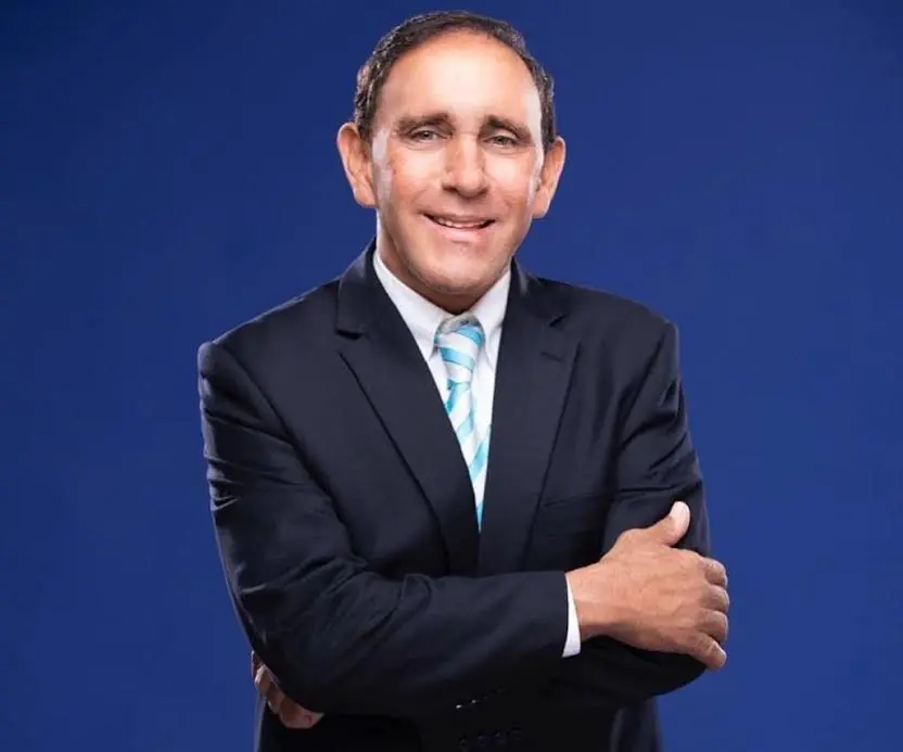 Reconocerán en Miami al doctor Cruz Jiminián y a periodista Ada Guzmán