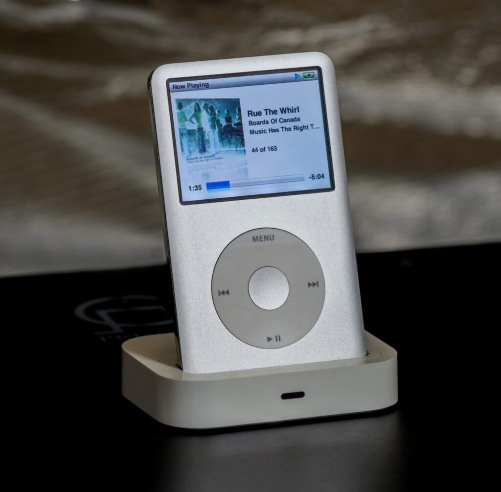 A 23 años de la creación del primer iPod: ¿Tuviste uno?