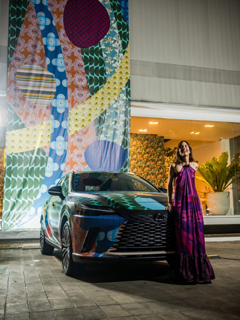 Lexus presenta la innovadora exhibición “Ecléctica” de la artista Laura ...