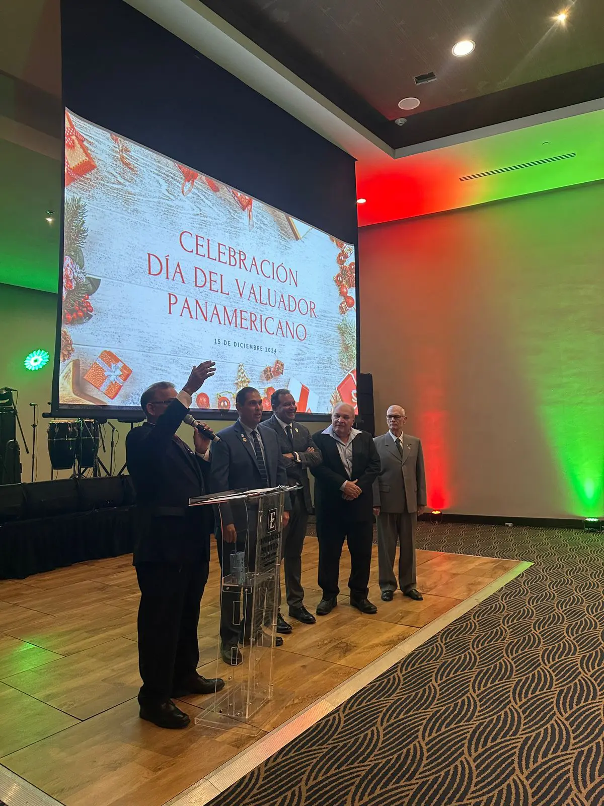 Tasadores celebran el Día Internacional del Valuador