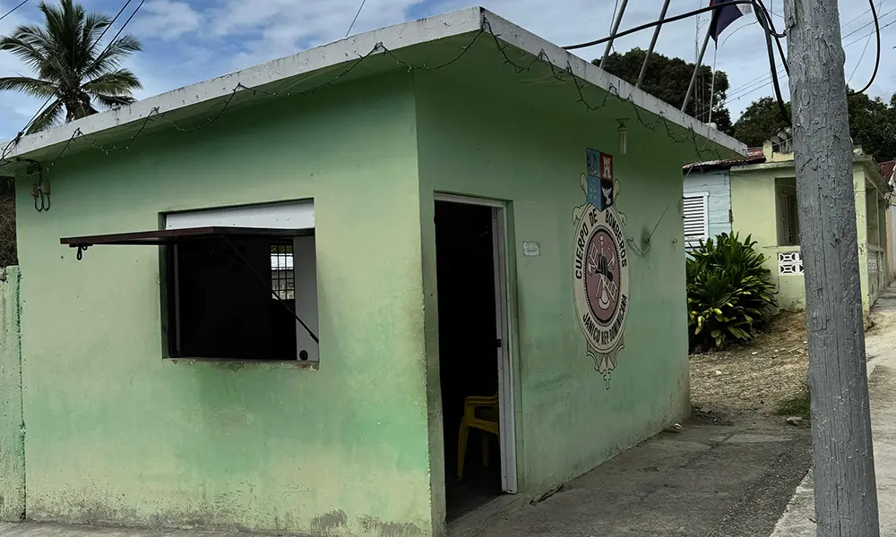 Bomberos Jánico alojados en lo que fue carnicería - Periódico elCaribe