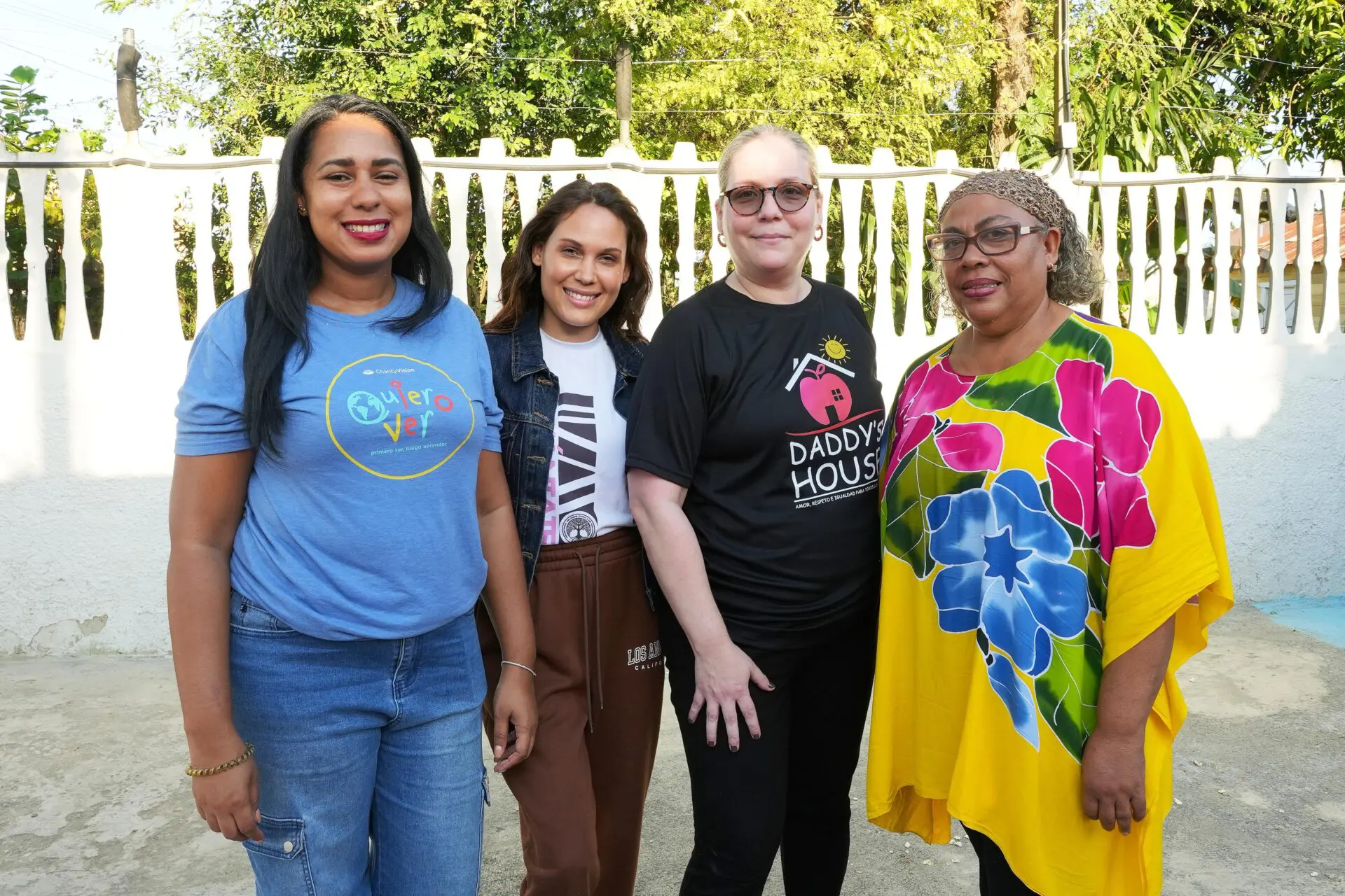 Fundacion Denfi, Charity Vision Internacional y el Ministerio Acacia