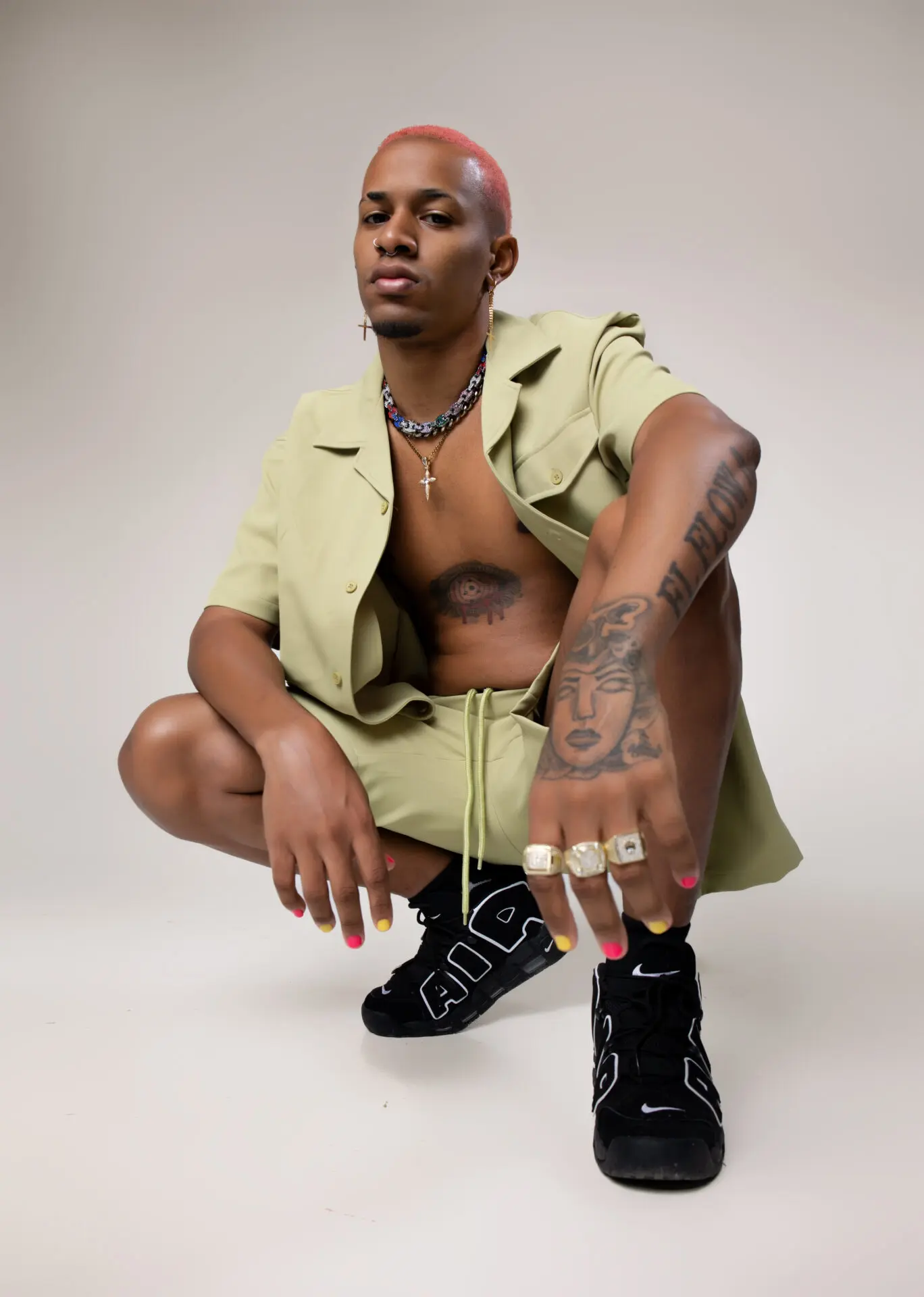 Flow A: fenómeno urbano busca lugar entre grandes de la música