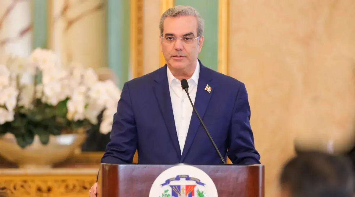 Abinader nombra seis viceministros en Hacienda y Economía