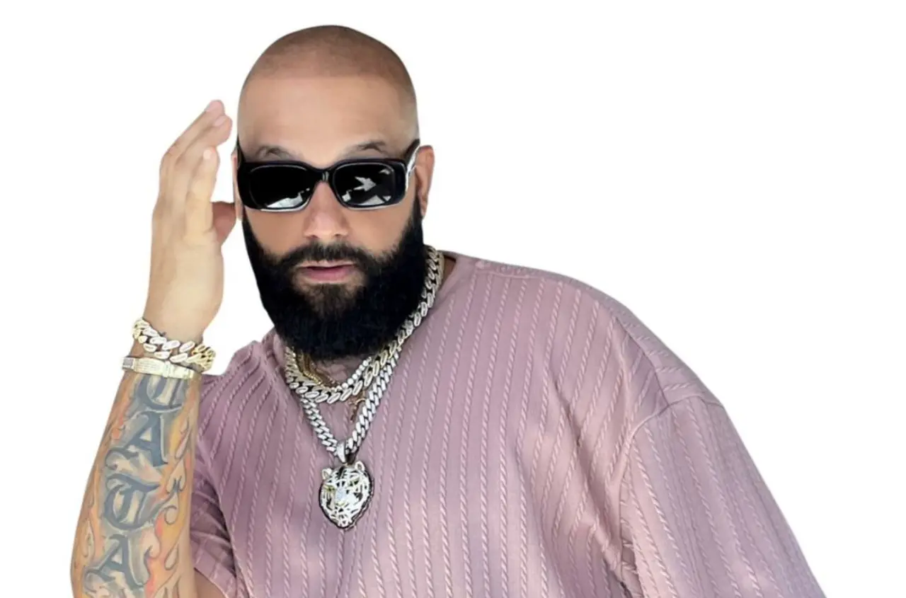 El Cata estrena “Guaro En Guaro” en los Monitor Music Awards