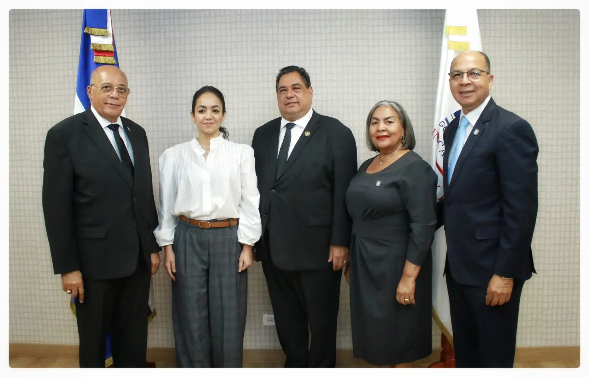 Notarios se unirán al Gobierno para registrar a ciudadanos