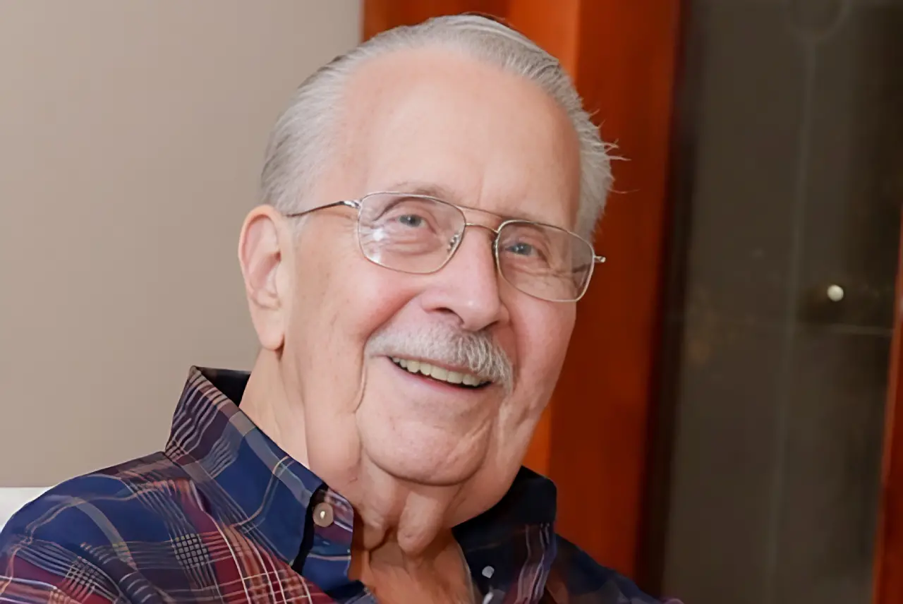 Muere expresidente de la JCE, Juan Sully Bonnelly