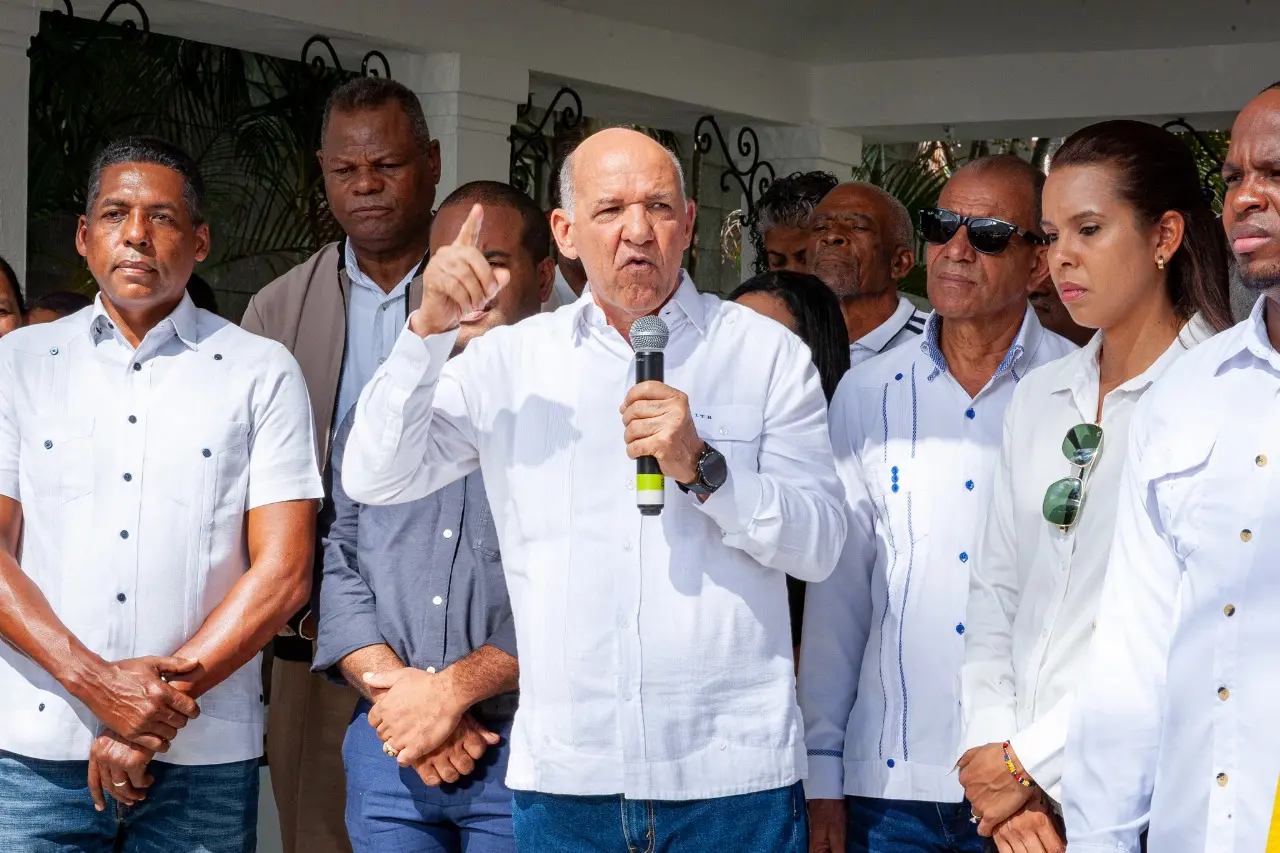 Isidro Torres agradece al presidente por priorizar a SDN