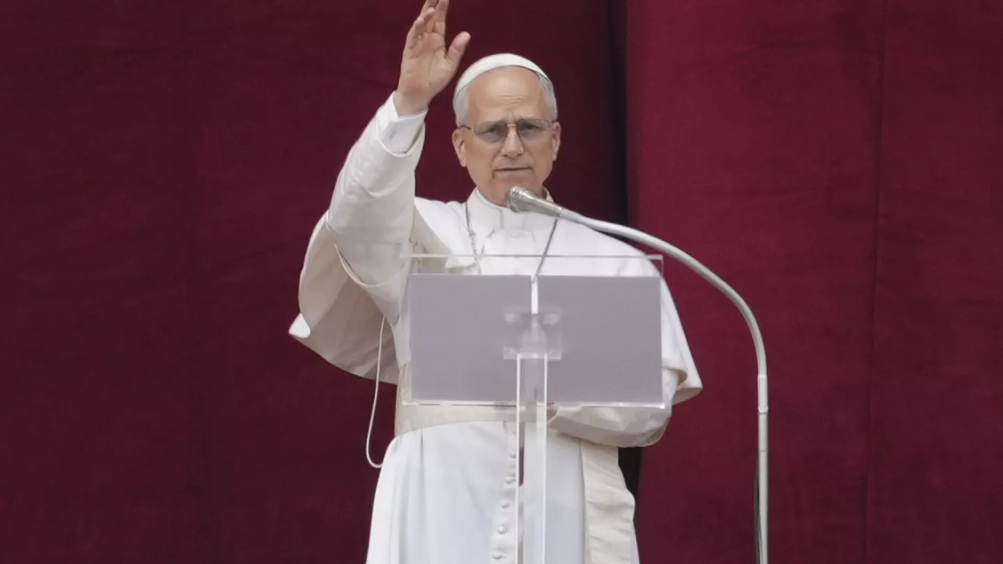 El papa destaca su lazo con Perú al incluir a Santa Rosa de Lima