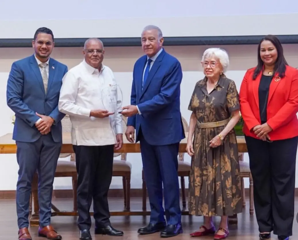 Digecac recibe reconocimiento por promover transparencia