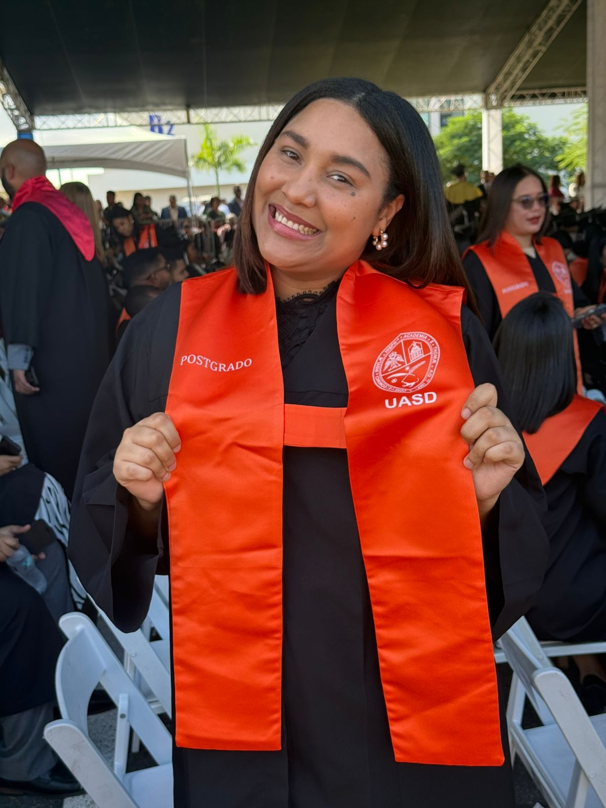 Periodista de el Caribe, Rosmery Feliz, se gradúa de postgrado