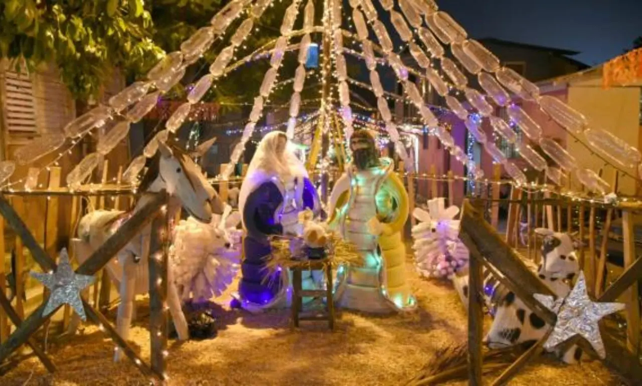 La alegría de la Ruta navideña Centro León invade Santiago