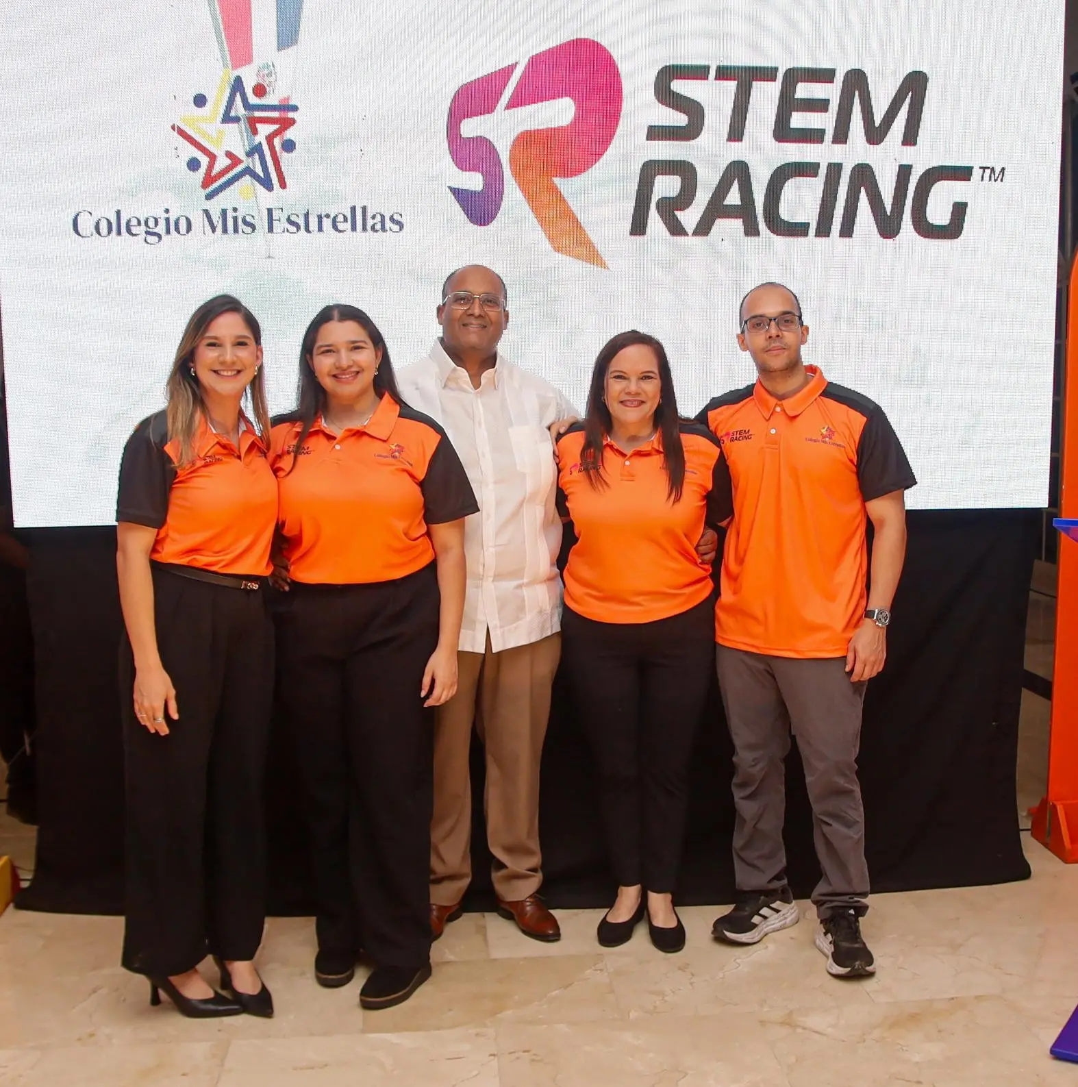 Colegio Mis Estrellas es seleccionado como sede de la competencia STEM ...